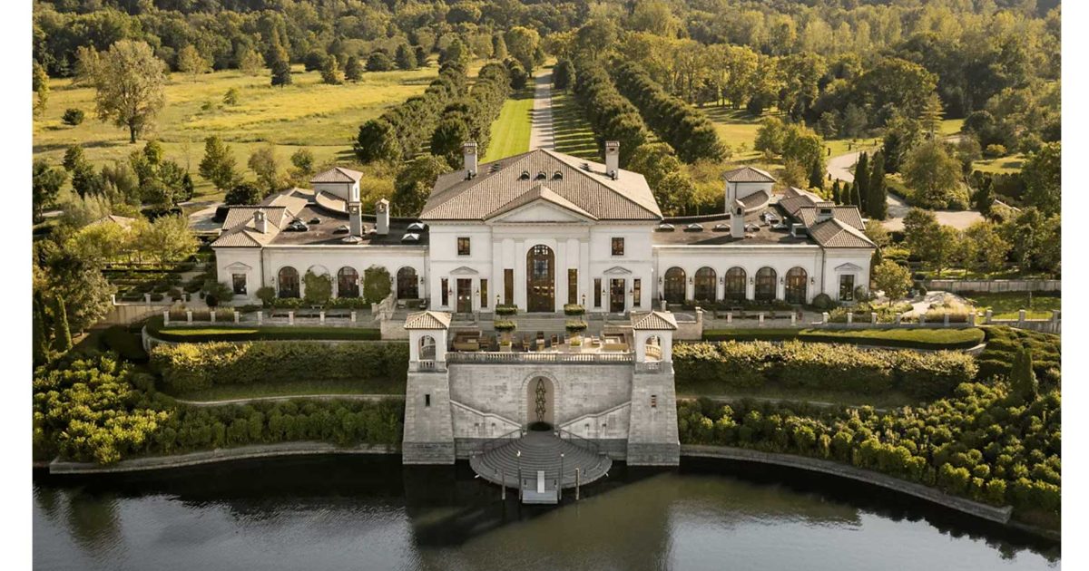 RH Indianapolis - The Gallery at the DeHaan Estate | Visit Indy