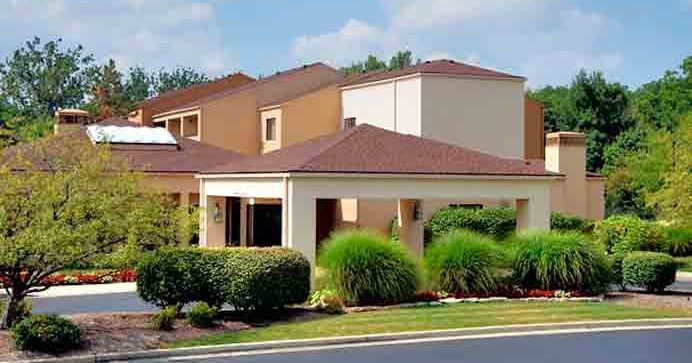 Courtyard by Marriott Castleton | Visit Indy