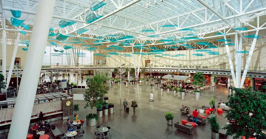 317 Tap Room at Indianapolis International Airport | Visit Indy